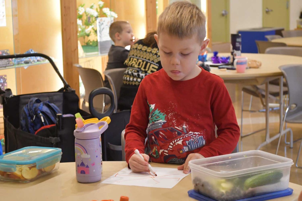 NATURE PLAY DAY: MAGNIFICENT MAMMALS | Travel Guides Free